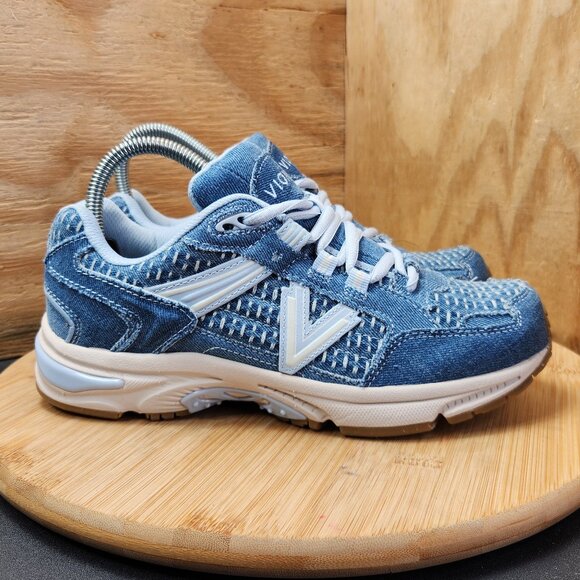 Vionic | Shoes | Vionic 23walk Womens Blue Denim Low Sneakers Size 7 ...